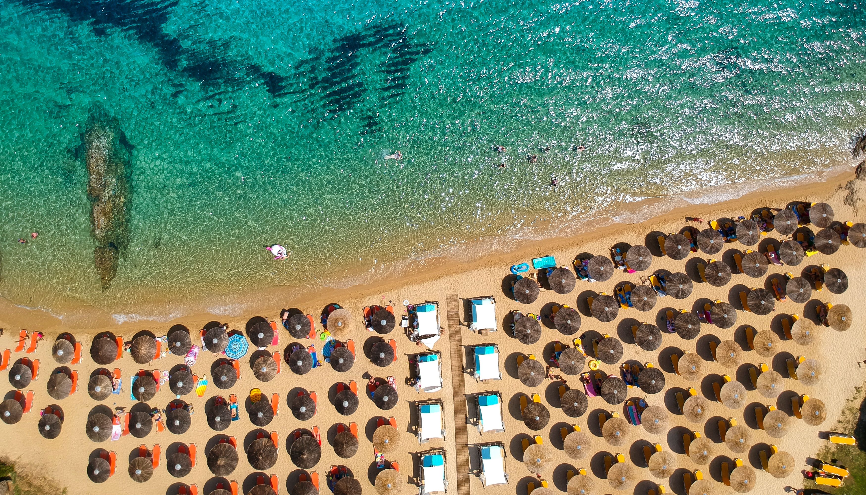 Billige Rejser til Nea Skioni » Book ferie med Solfaktor i dag!