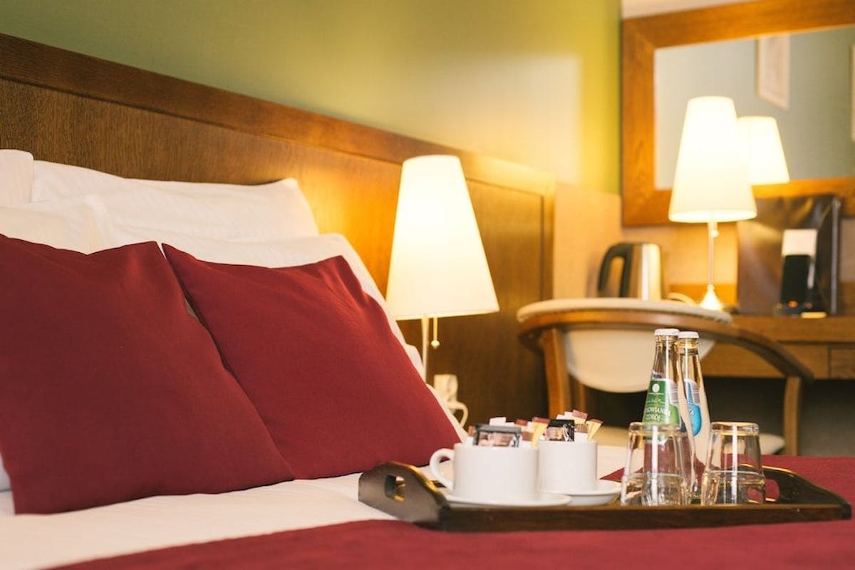 Jämför alla charter- och paketresor med en enda sökning | Destination